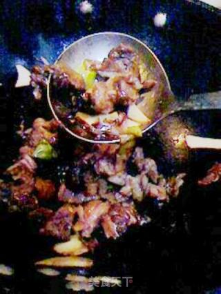 Stewed Beef Brisket with Radish Recipe - Simple Chinese Food