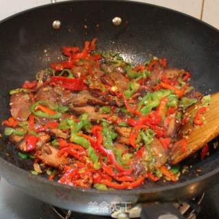 Down-to-earth Chinese-style Burgers ----- Cured Meat Burgers Recipe ...