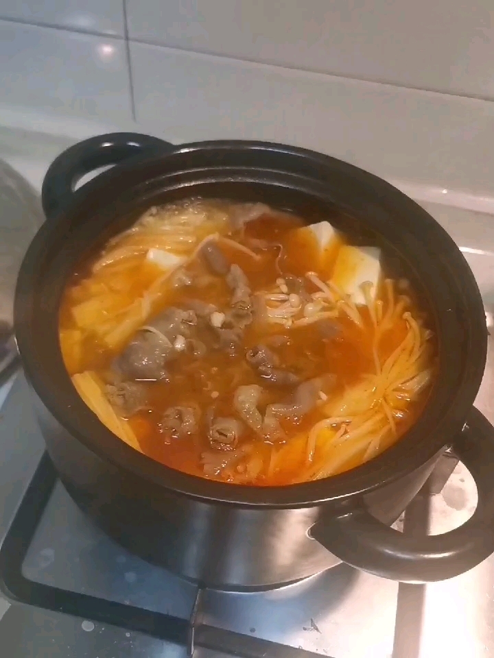 Spicy Beef Hot Pot Recipe - Simple Chinese Food