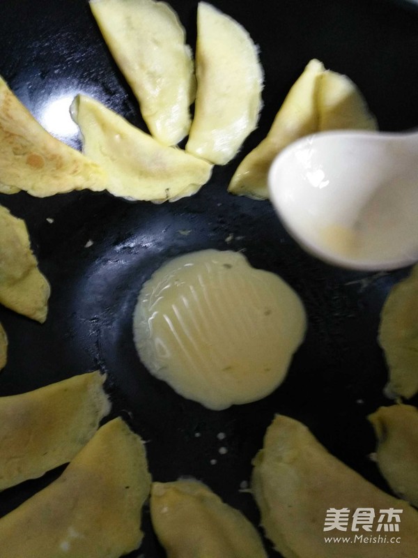 Egg Skin Meat Dumplings Recipe - Simple Chinese Food