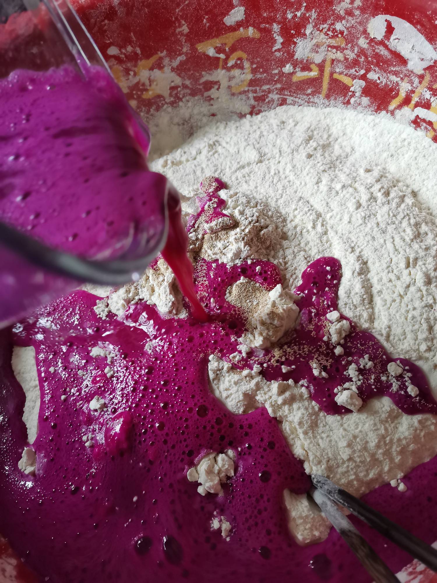 Red Dragon Fruit Bun Recipe - Simple Chinese Food