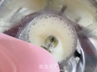 High-value Christmas Two-color Cake Roll Recipe - Simple Chinese Food