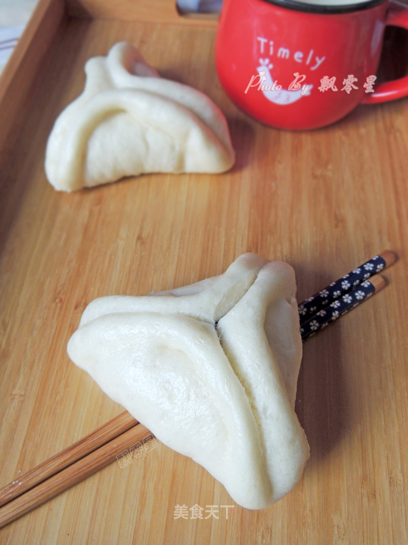 Sesame Brown Sugar Triangle Bun Recipe - Simple Chinese Food
