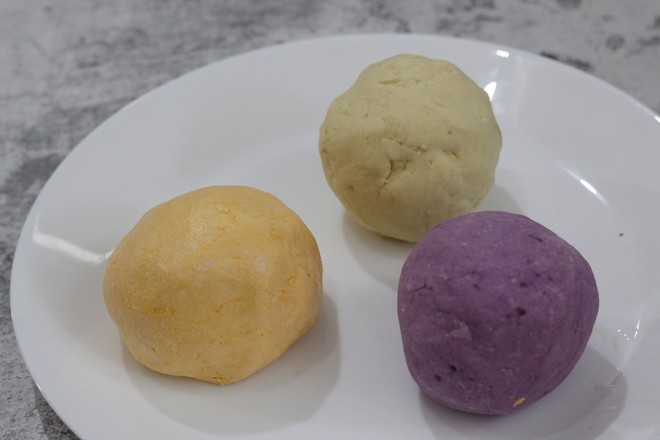 Milk Red Bean Taro Balls Recipe - Simple Chinese Food