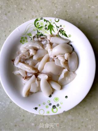Chives and Cuttlefish Recipe - Simple Chinese Food