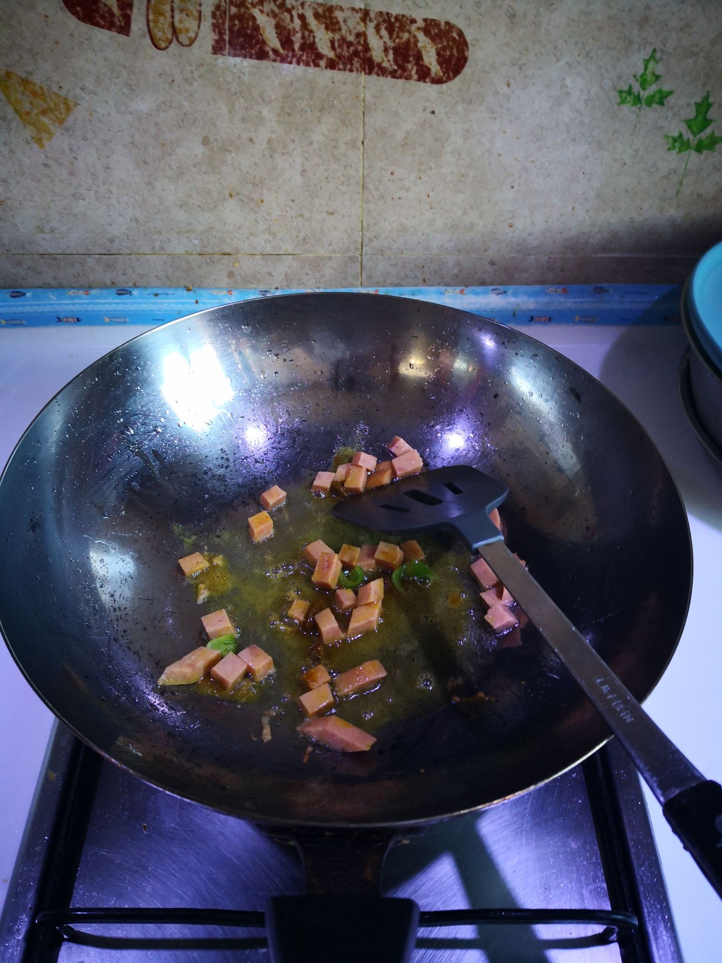 Curry Luncheon Meat Fried Rice Recipe - Simple Chinese Food