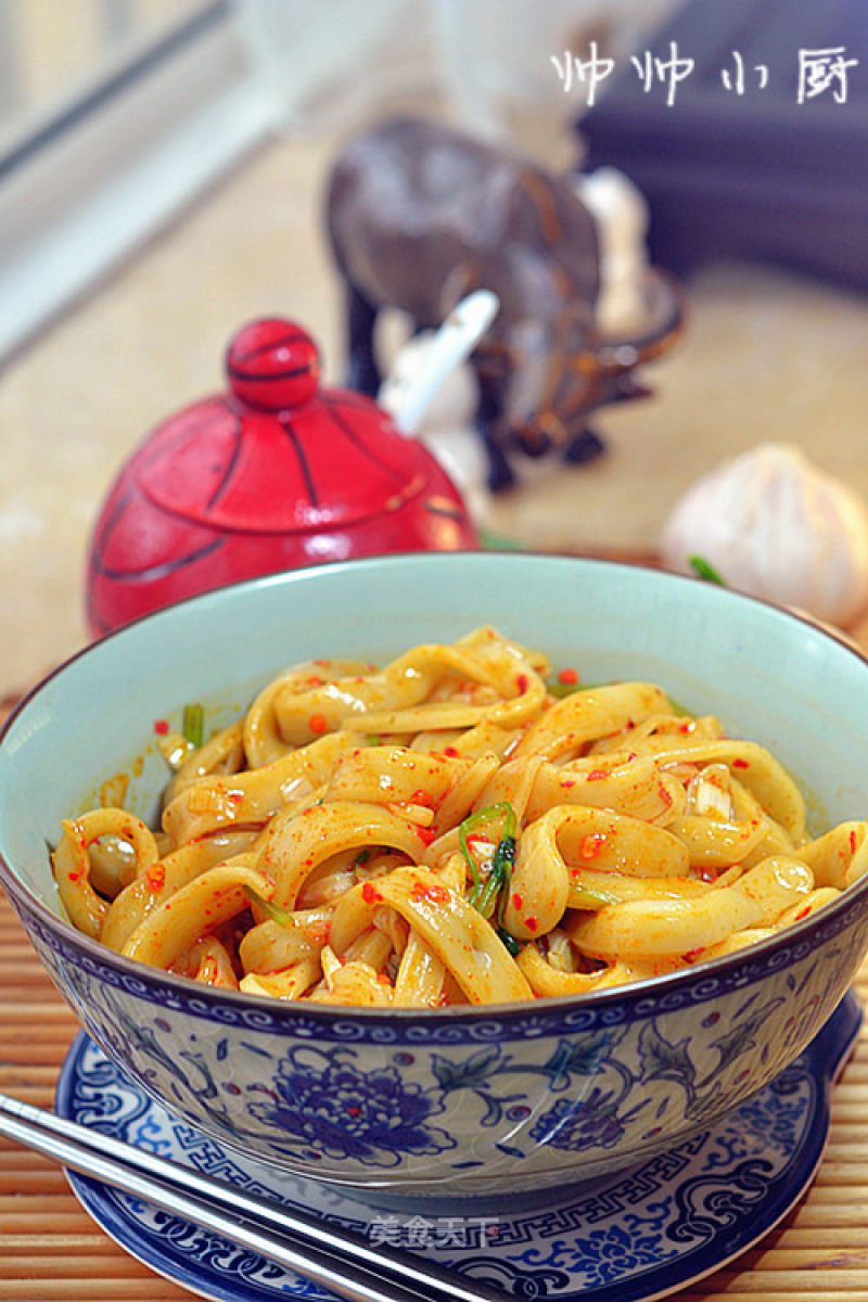 Shaanxi Specialties [shaanxi Oil Splashed Donkey Hoof Noodles] (teaches ...