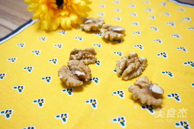 Whole Wheat Nuts Recipe - Simple Chinese Food