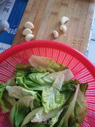 Lettuce in Oyster Sauce Recipe - Simple Chinese Food