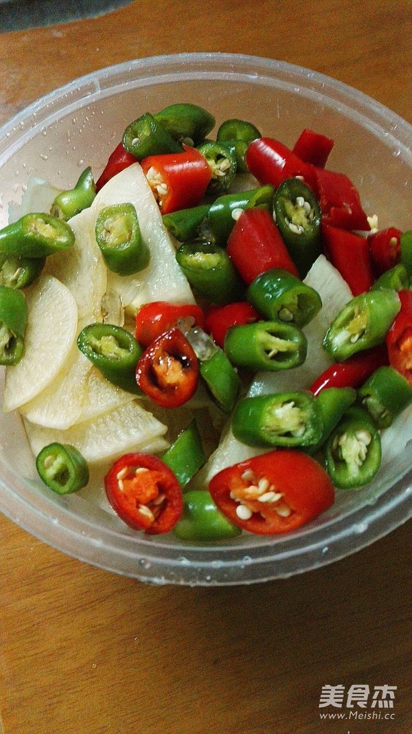 Sweet and Sour White Radish Slices Recipe - Simple Chinese Food