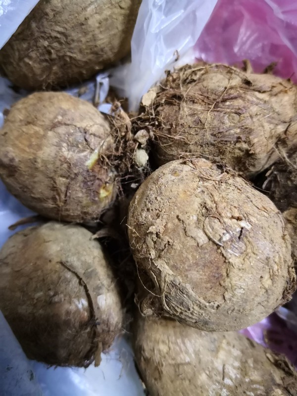 Steamed Taro Sweet Potatoes Recipe - Simple Chinese Food
