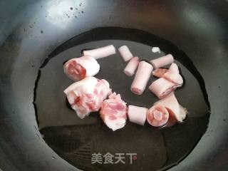 Stewed Pigtails with Quail Eggs Recipe - Simple Chinese Food
