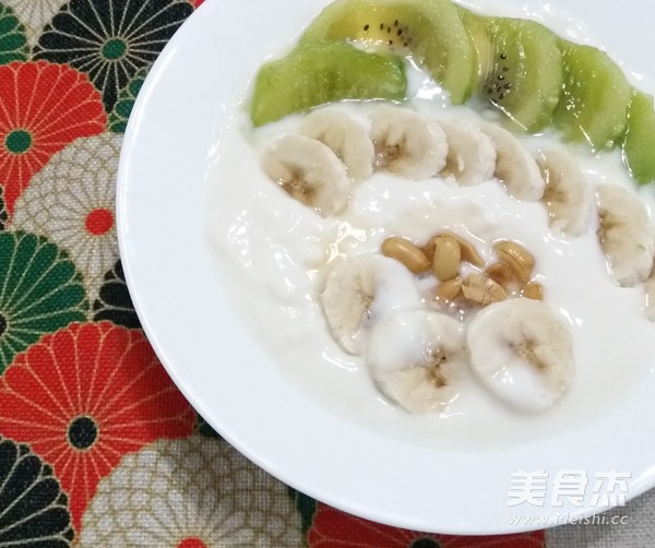 Fruit Yogurt Plate Recipe - Simple Chinese Food
