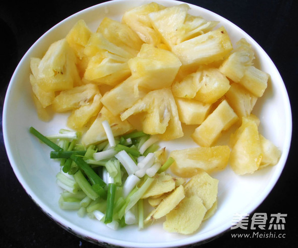 Pineapple Duck Recipe - Simple Chinese Food