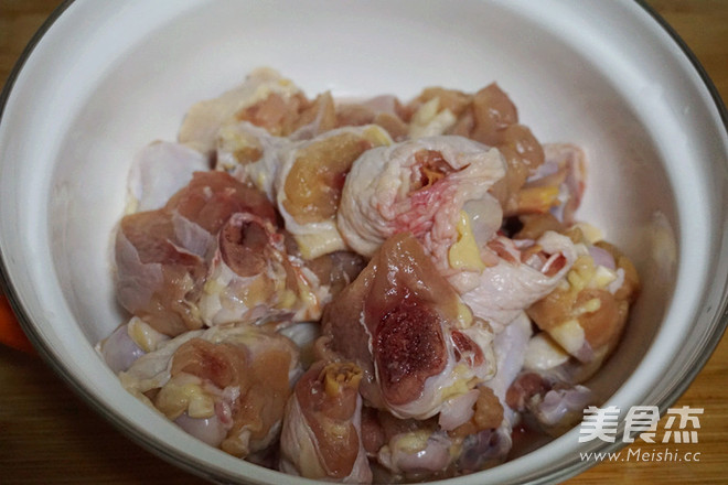 Yellow Braised Chicken with Killing Rice Recipe - Simple Chinese Food