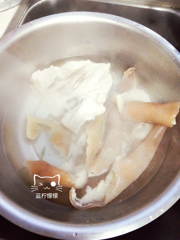 Homemade Pig Skin Jelly Recipe - Simple Chinese Food