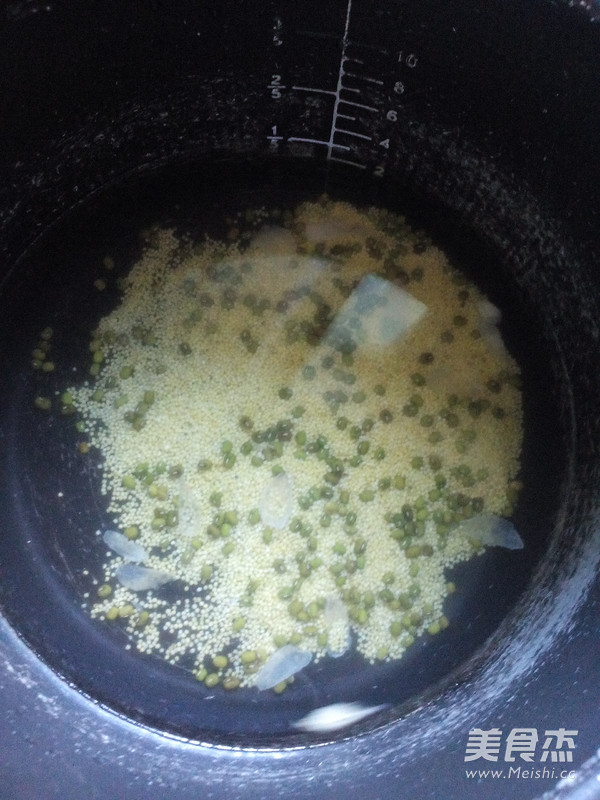 Mung Bean Lily Millet Congee Recipe - Simple Chinese Food