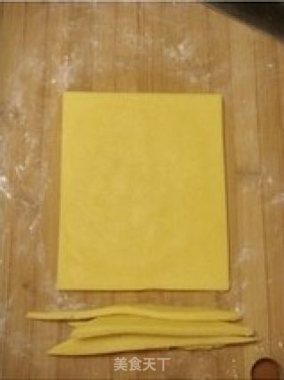 【two-color Cookies】——fun and Beautiful Cookies Recipe - Simple Chinese Food