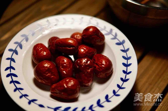 Brown Sugar and Red Dates Steamed Buns Recipe - Simple Chinese Food