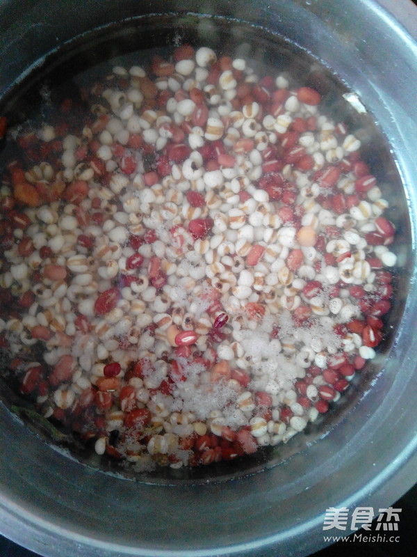 Red Bean Coix Glutinous Rice Porridge Recipe - Simple Chinese Food