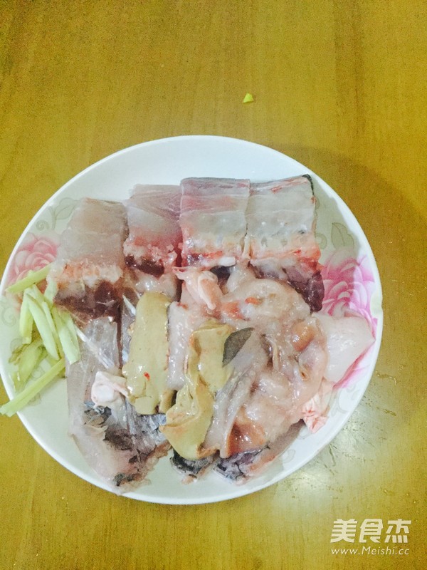 Stewed Fish with Cilantro Recipe - Simple Chinese Food