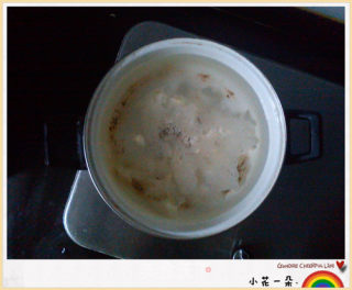 White Fungus, Red Dates and Longan Soup Recipe - Simple Chinese Food