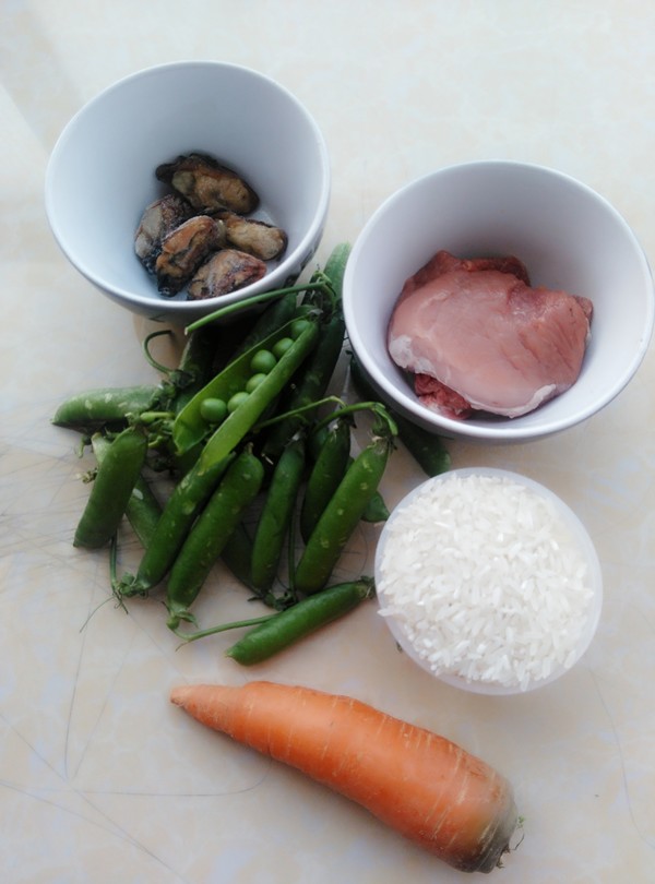 Pea and Oyster Congee Recipe - Simple Chinese Food
