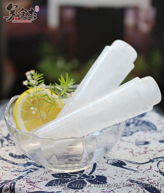 Old Shanghai Saltwater Popsicles Recipe - Simple Chinese Food
