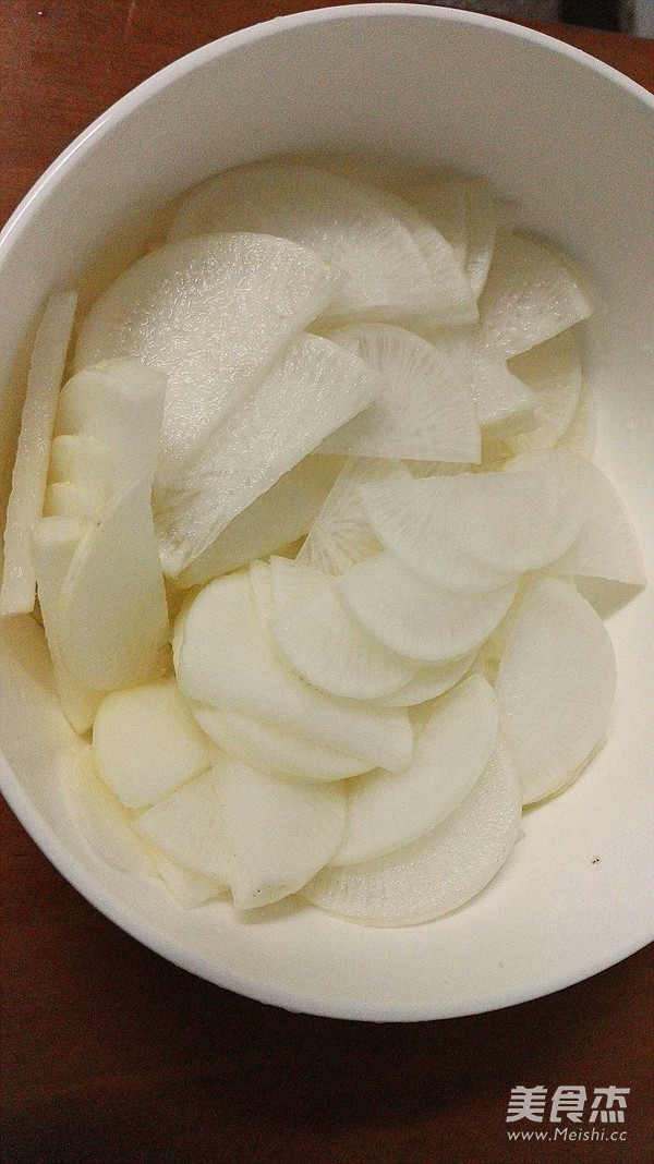 Sweet and Sour White Radish Slices Recipe - Simple Chinese Food