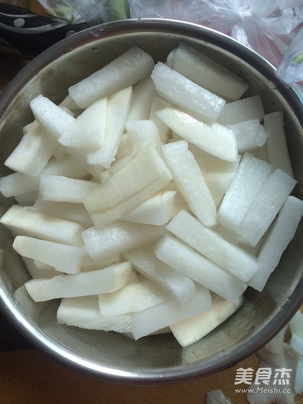 Homemade Sweet and Sour White Radish Recipe - Simple Chinese Food