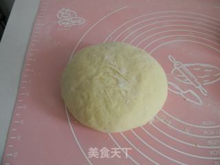 Milk Crispy Bottom Meal Bun Recipe - Simple Chinese Food
