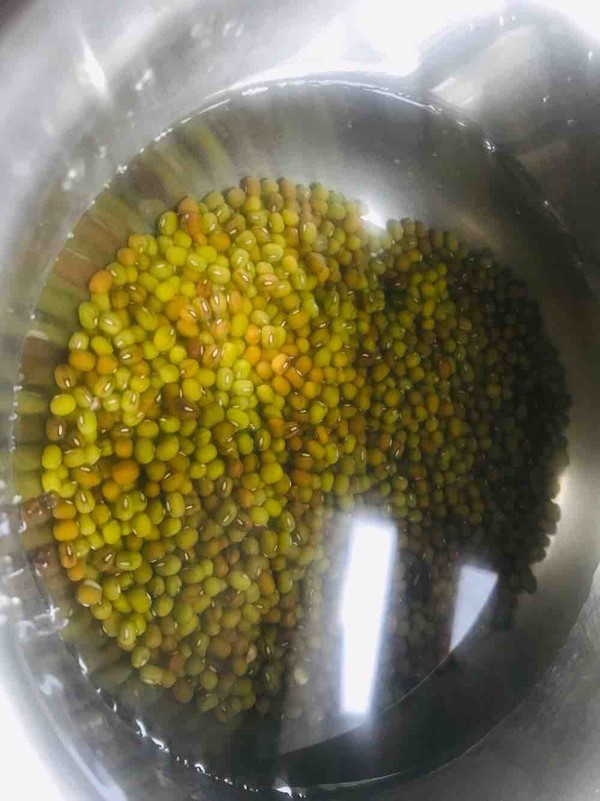 Mung Bean Congee Recipe - Simple Chinese Food