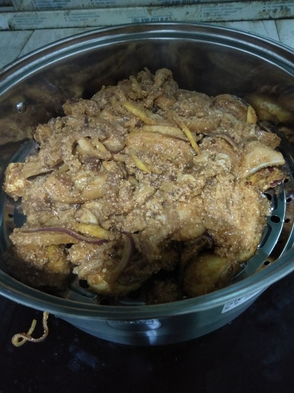 Steamed Pork with Taro Noodles Recipe - Simple Chinese Food