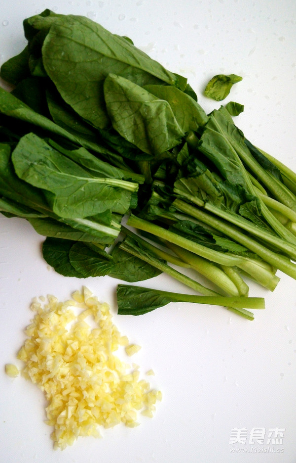 Stir-fried Choy Sum with Garlic and Oyster Sauce Recipe - Simple ...