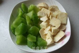Braised Double Bamboo Shoots with Bacon Recipe - Simple Chinese Food