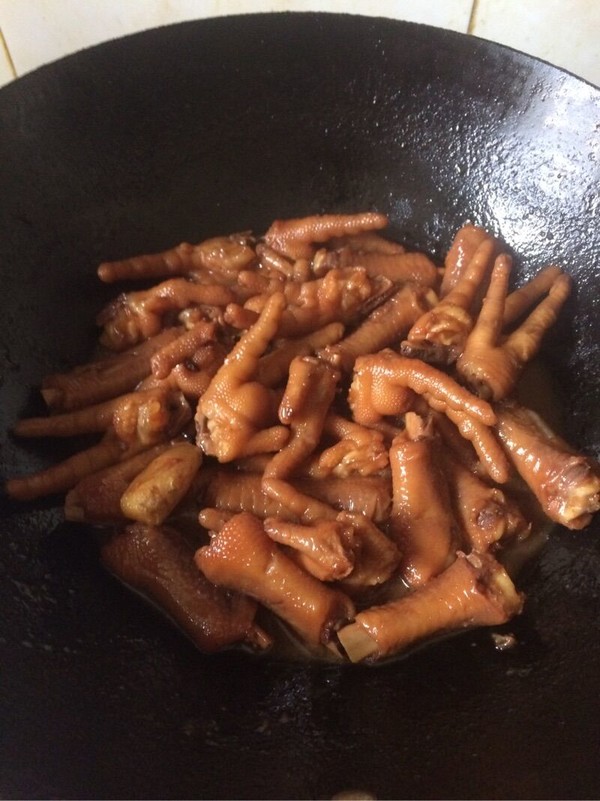 Braised Chicken Feet Recipe - Simple Chinese Food